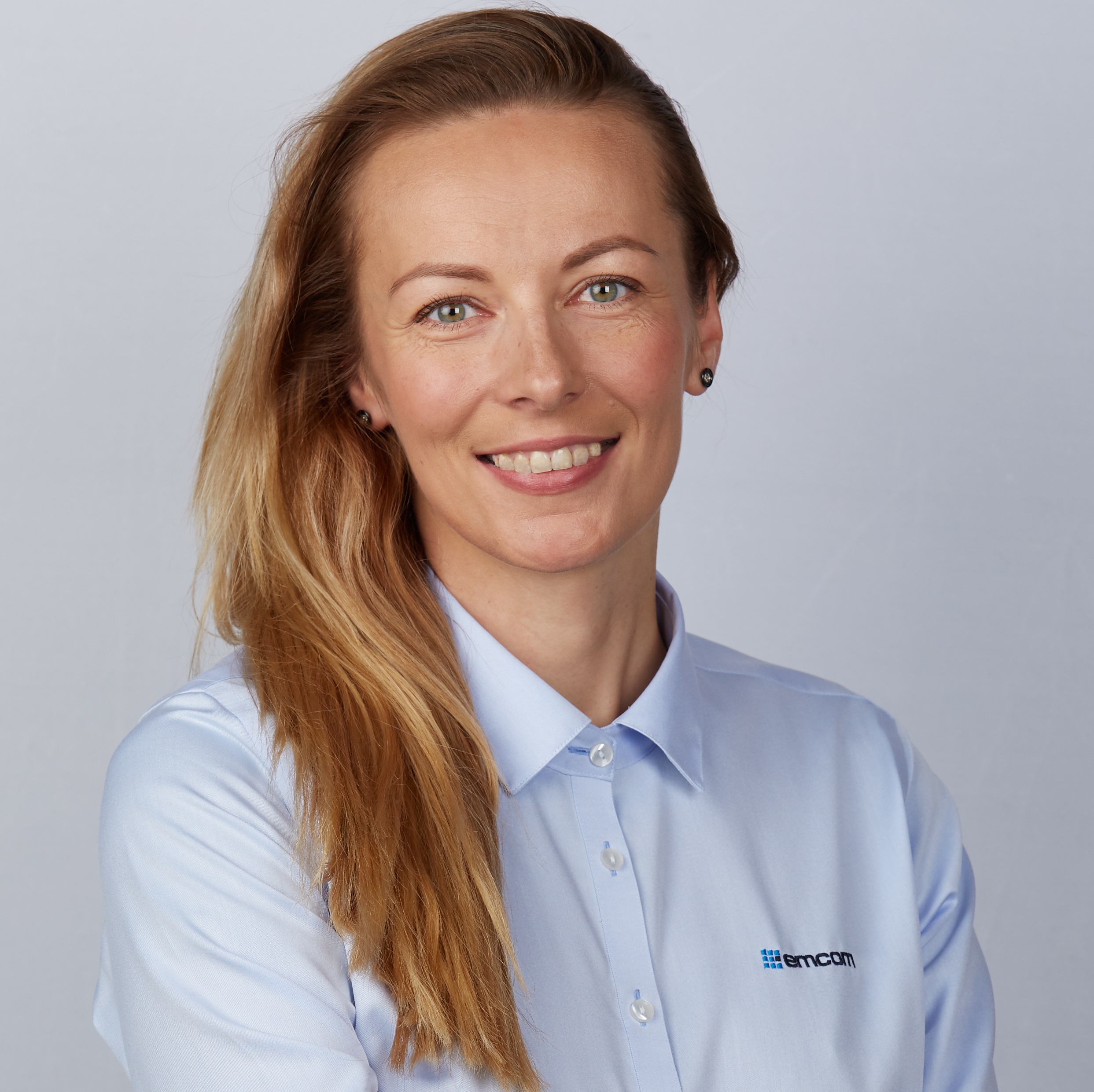 Kontakt Oss - EMCOM AS